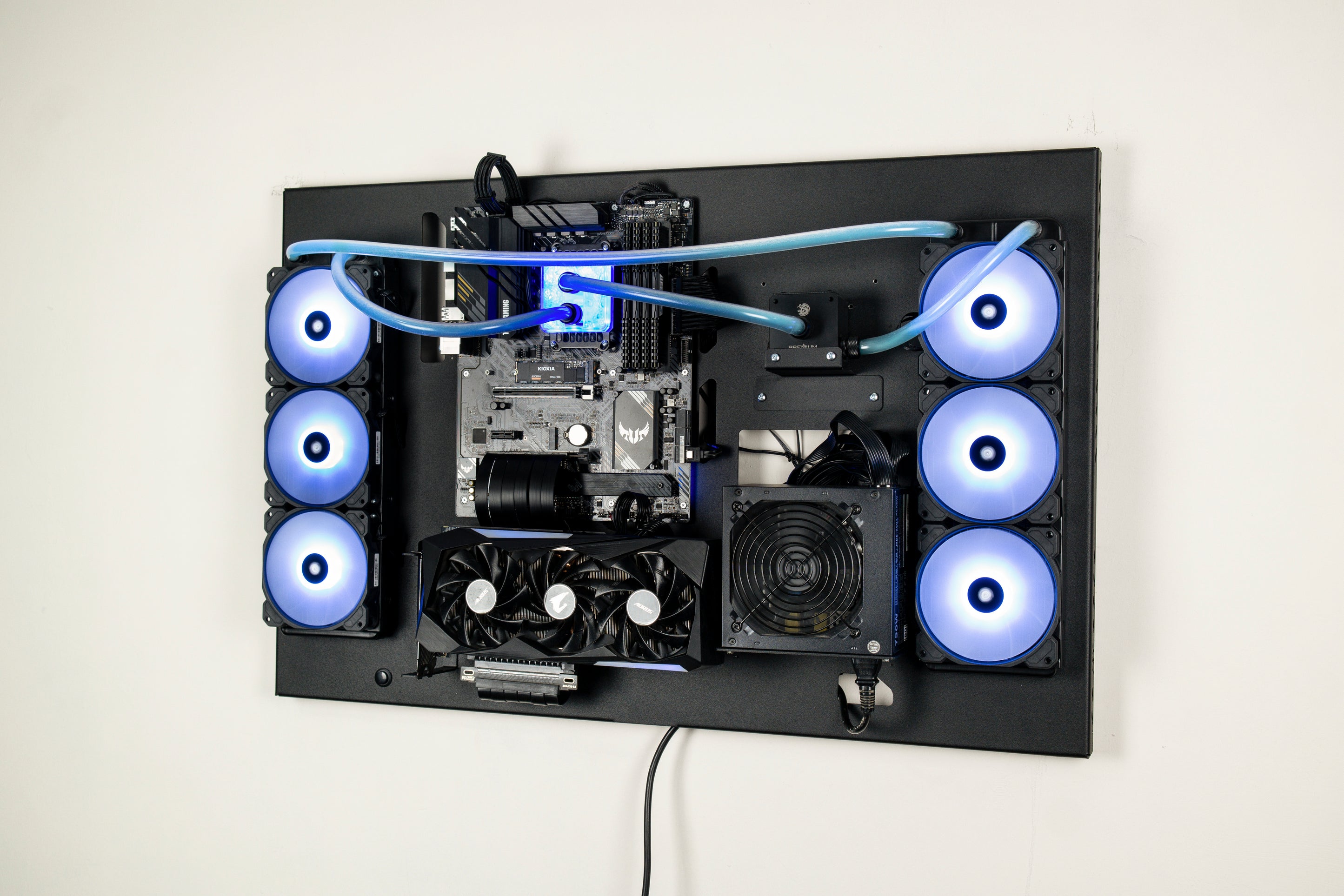 Unique Wall Computer Case, Dual Vertical Radiator, Gamer Computer Case ...